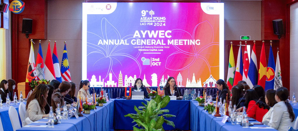 YEAC | កិច្ចប្រជុំប្រចាំឆ្នាំរបស់ក្លឹបសហគ្រិនស្ត្រីវ័យក្មេងអាស៊ាន (AYWEC)